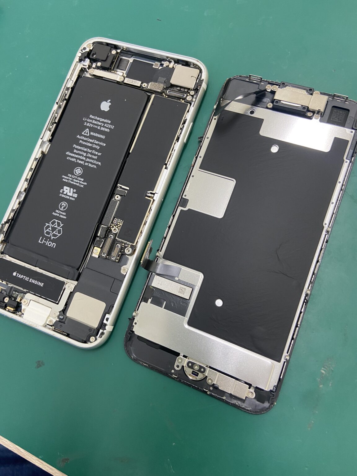 【iPhone SE2 液晶焼け】液晶異常 画面割れ 画面交換は即日最短30分で修理可能！！即日iPhone修理はスマホリペア西新店にお任せ♪ ...